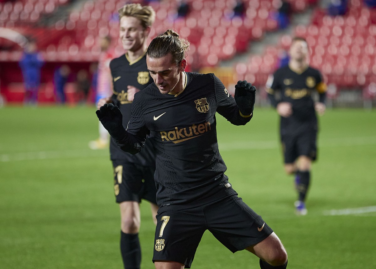 Griezmann exibe Newcastle multicampeão no Football Manager | esports | ge