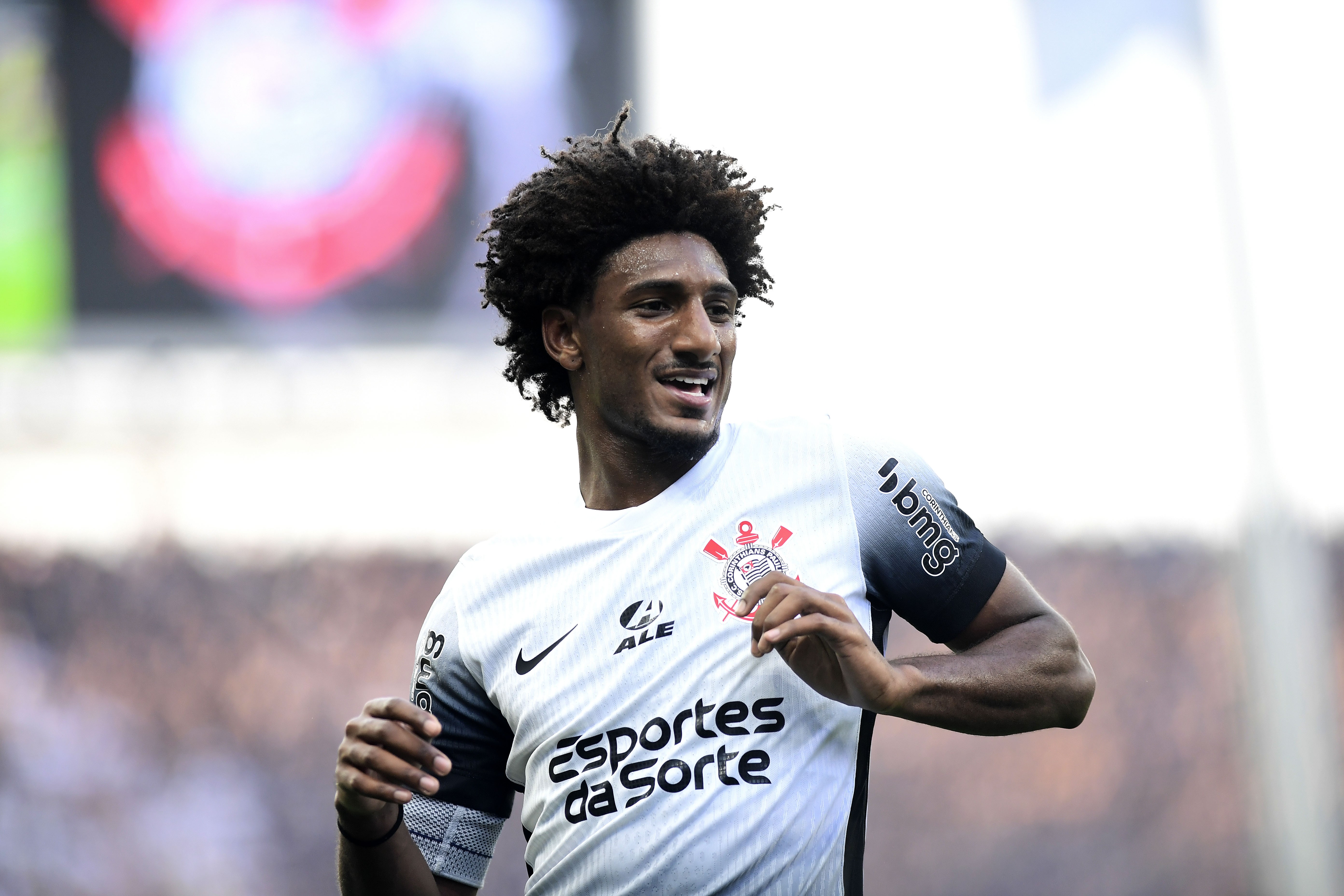 Renovação do contrato de Talles Magno com Corinthians fica para 2025 ...