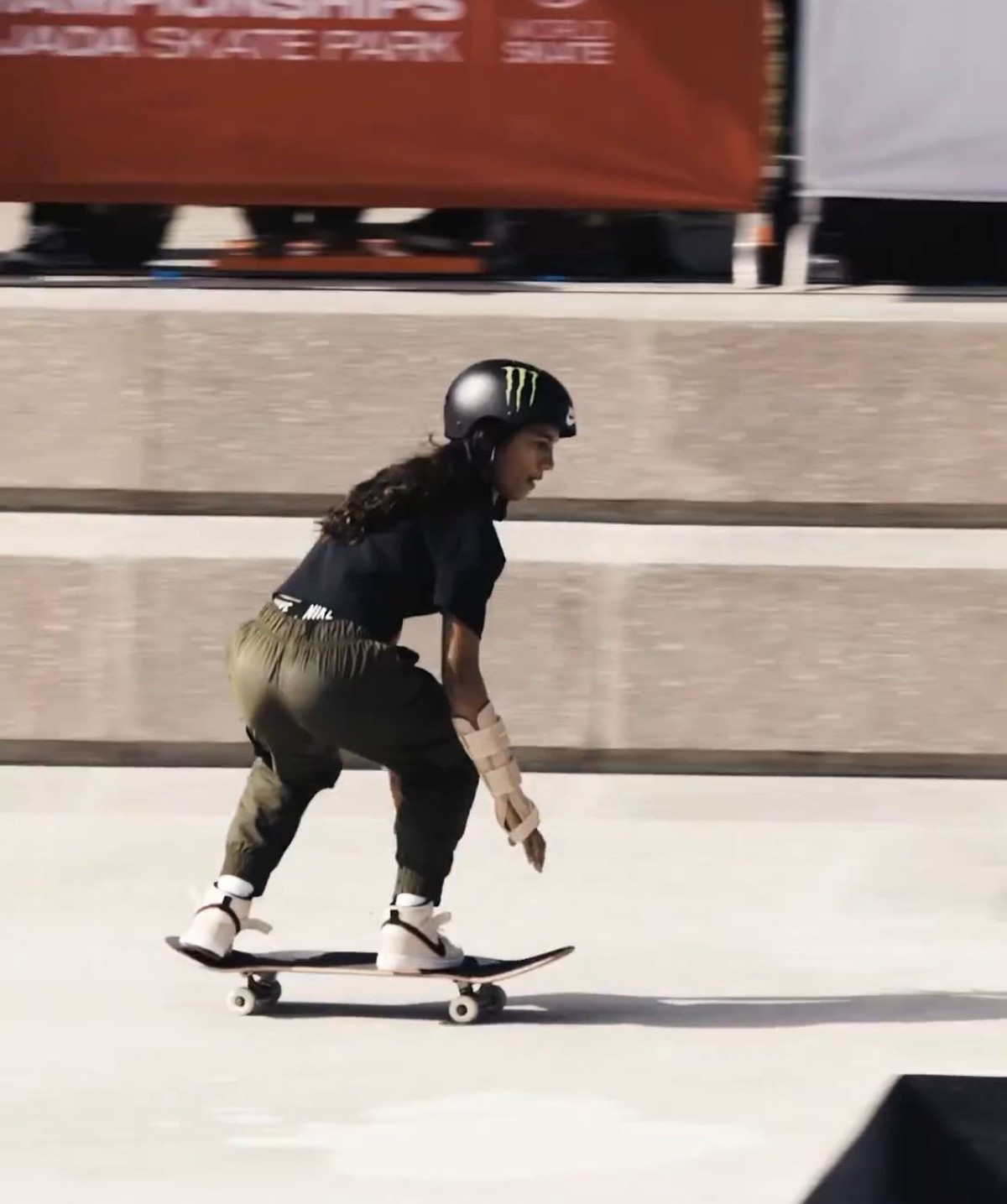 Rayssa vai às semis do Mundial de Street mesmo lesionada | skate | ge