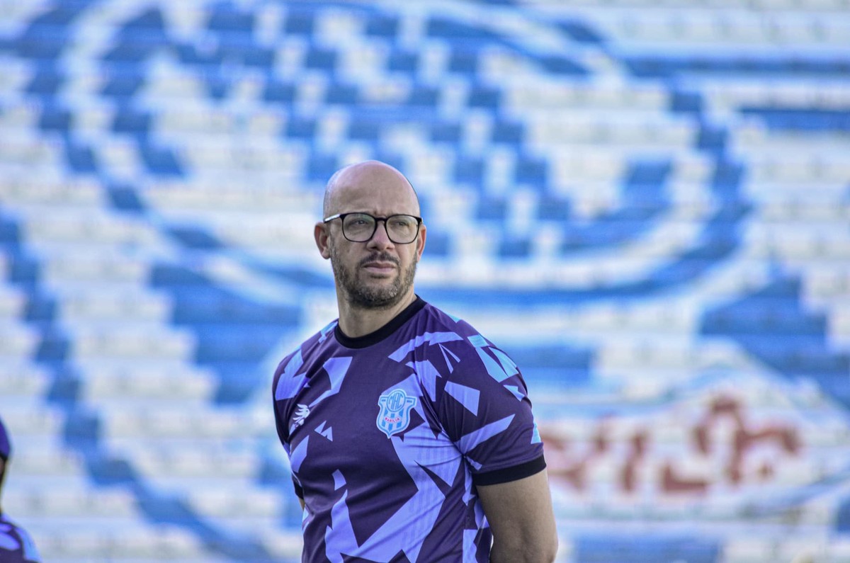 Votuporanguense anuncia o retorno do técnico Rogério Corrêa para a ...