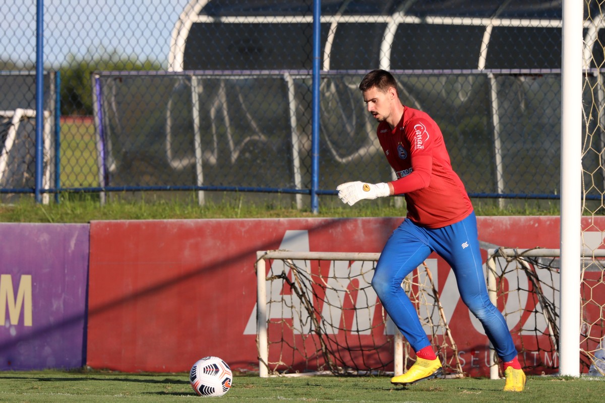 Sem espaço no elenco do Bahia, Matheus Teixeira é emprestado para clube ...