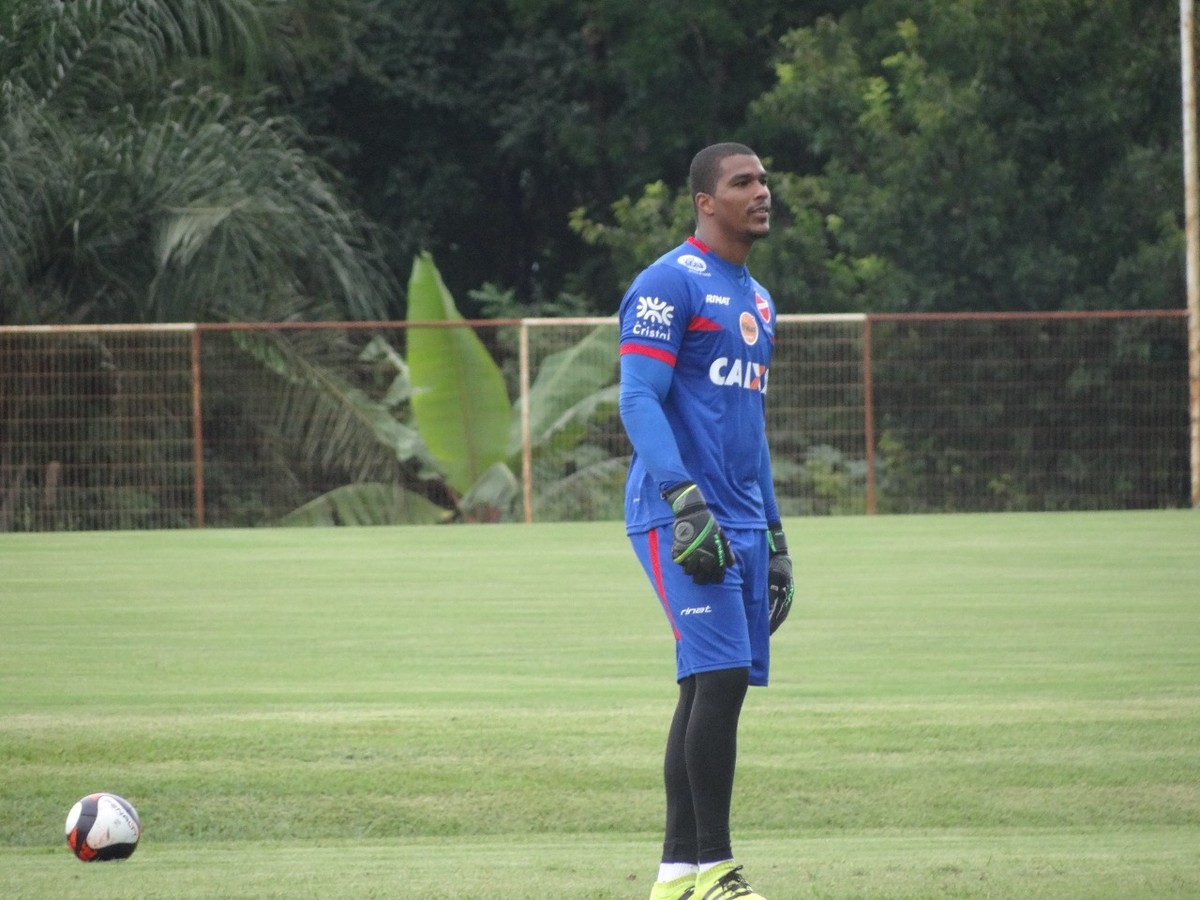 Elisson agradece a Cruzeiro por novo contrato e estuda propostas para ...