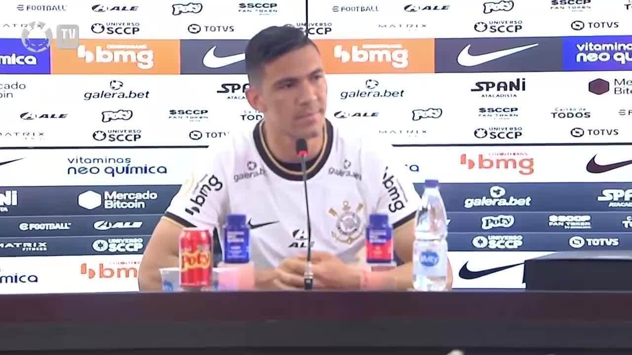 Balbuena é apresentado e festeja volta ao Corinthians: "Parece que nem ...