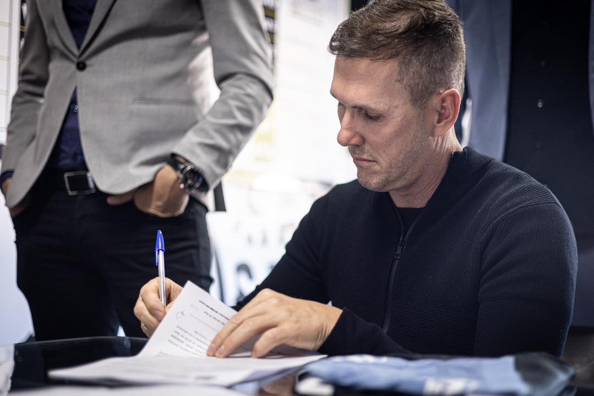 De 38 para 31 atletas: Turra cumpre promessa de reduzir elenco do ...