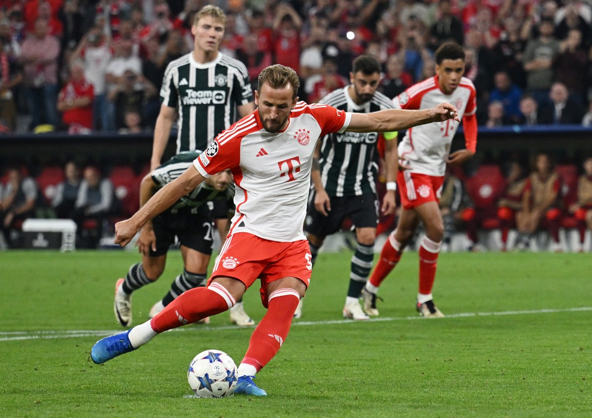 Manchester United tentou contratar Kane, confirma Ten Hag | futebol ...