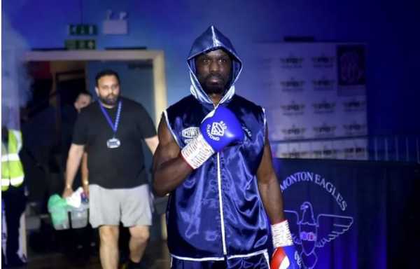 Lutador de boxe morre no ringue durante primeira luta profissional ...