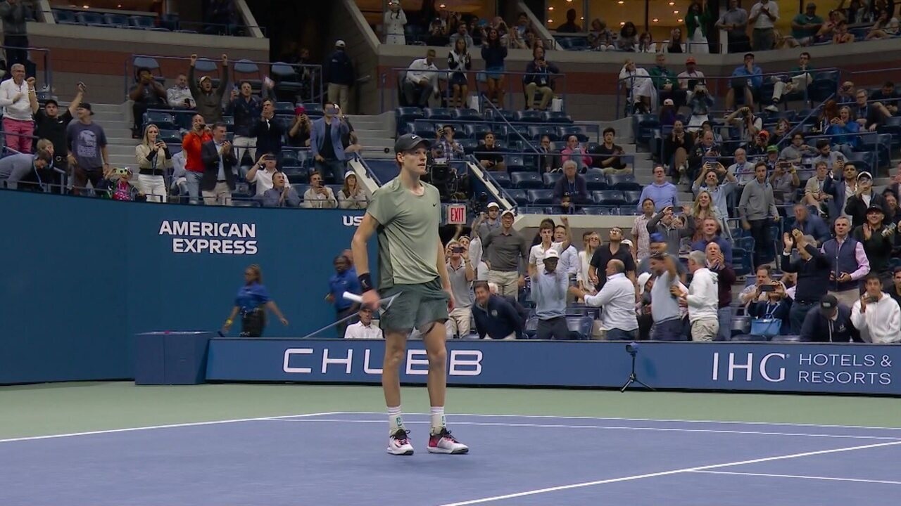 Número 1 do mundo, Sinner bate Medvedev e joga semifinal inédita do US ...