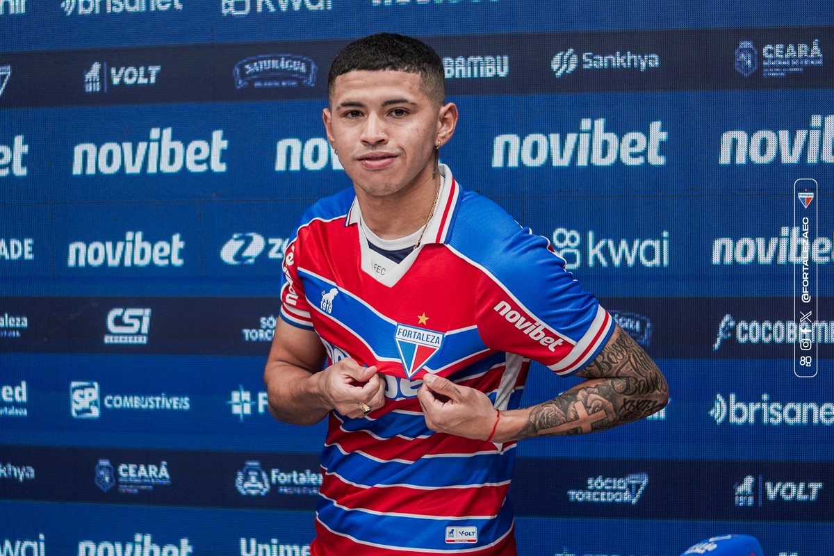 Machuca brinca em apresentação no Fortaleza: "Sou melhor que Moisés ...