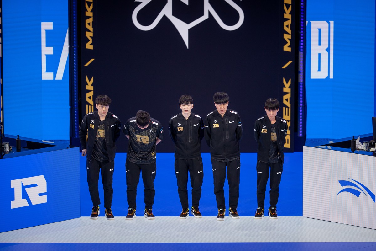 Worlds 2021: RNG e Hanwha Life se classificam aos playoffs | lol | ge
