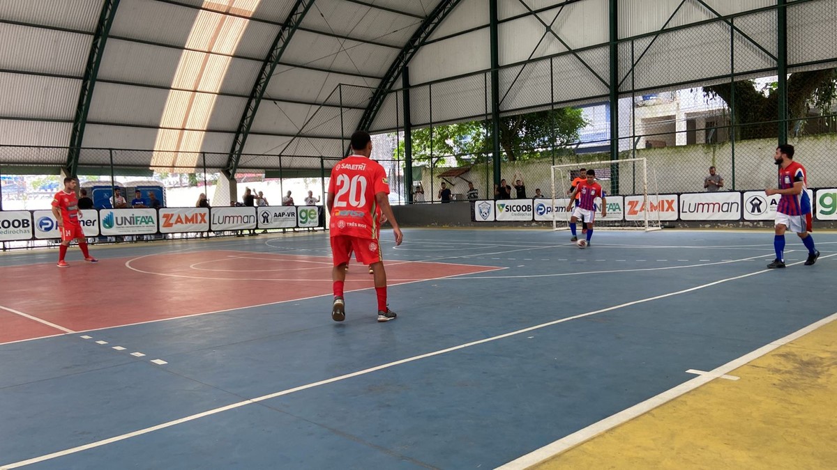 Três Rios vence mais uma, se isola na liderança e complica vida de ...