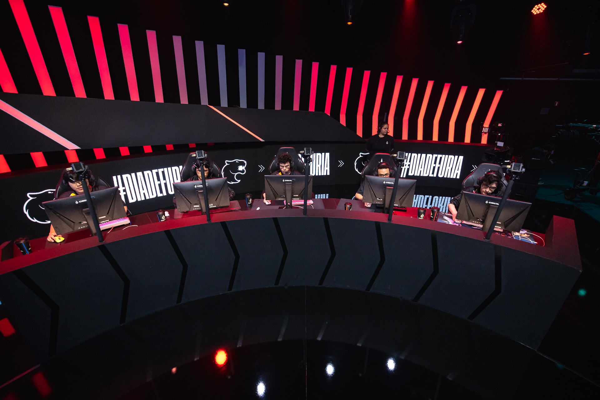 Playoffs do 2º Split do CBLOL 2024 têm jogos decididos