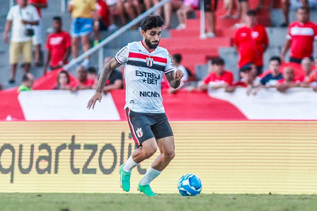 Botafogo-SP renova com Patrick Brey até dezembro de 2024 | botafogo-sp | ge