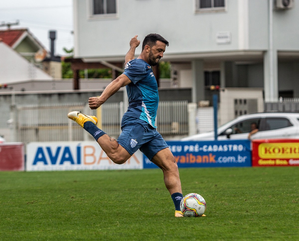 Edilson pede equilíbrio ao Avaí: “Não podemos nos empolgar nem se ...