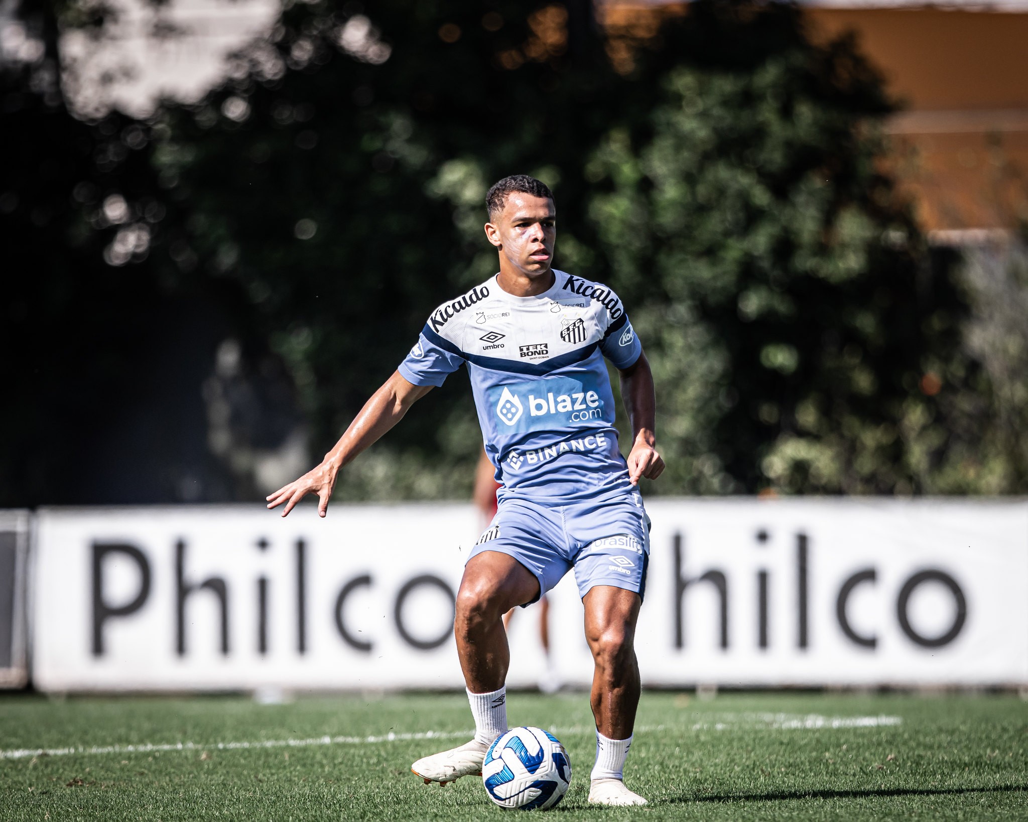 Volante Sandry, do Santos, faz exame e deve ser anunciado pelo Criciúma ...