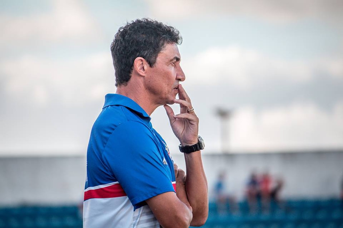 Betinho comenta montagem do elenco e diz que conhece exigência do ...