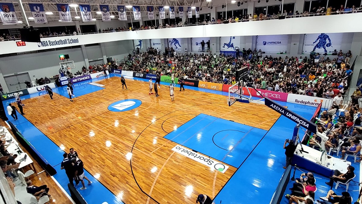 Franca vence a Unifacisa e empata série pelas quartas do NBB 2023 | nbb ...