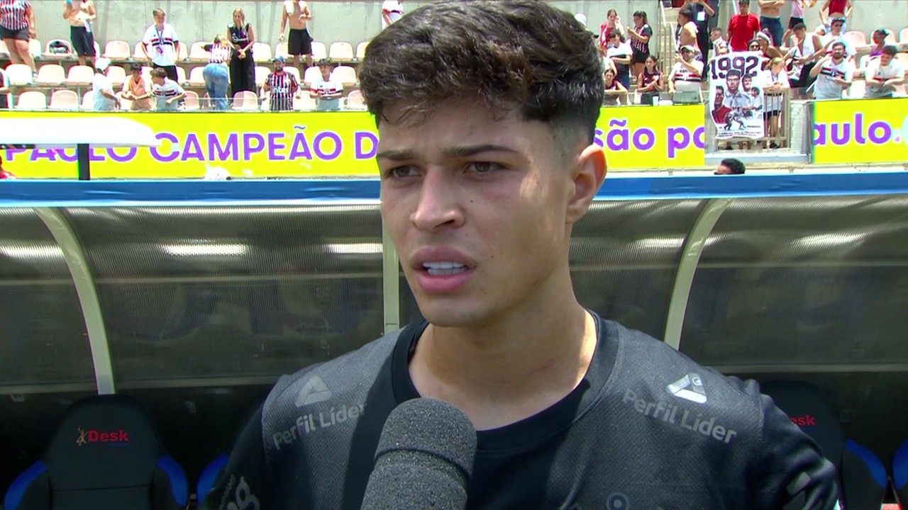 Jogador de Copa do Mundo e "irmão" da família Díaz: quem é Carrillo ...