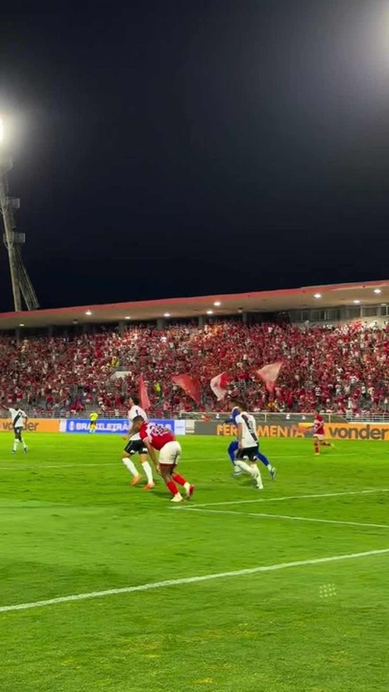 Mikael bate marca dos tempos de Sport e assume a artilharia da Série B | Ge