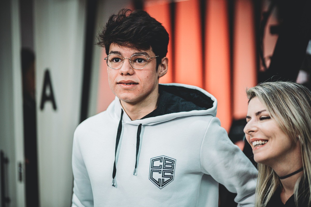 CS:GO: Yeah oficializa saída de dumau | cs:go | ge