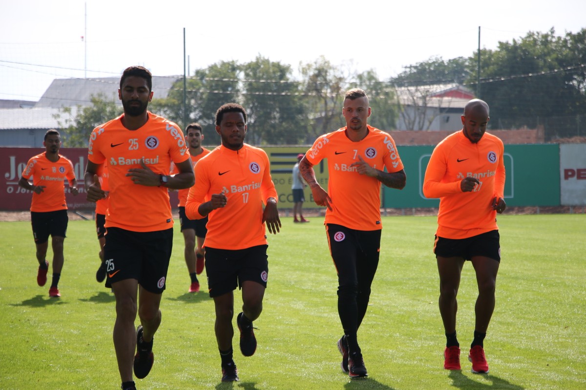 Sem Iago, Inter se reapresenta no CT antes de viagem para o interior ...