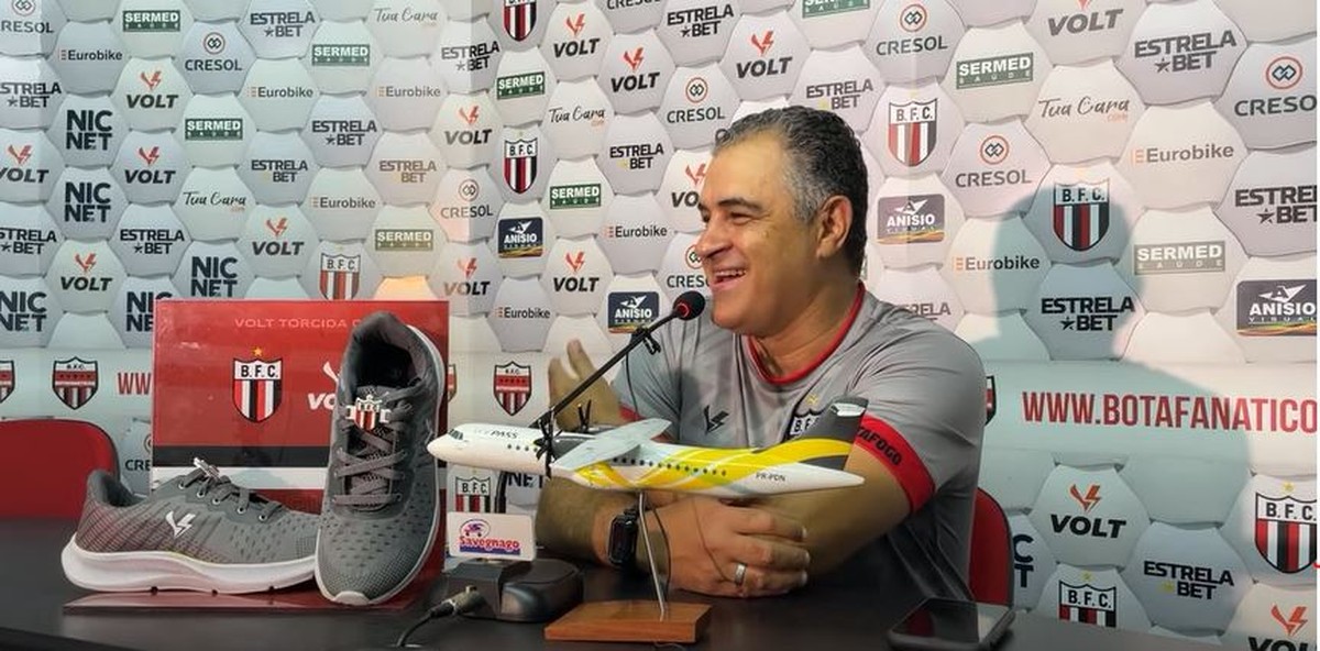 Chamusca revela alívio após voltar a vencer pelo Botafogo-SP: “Tira um ...