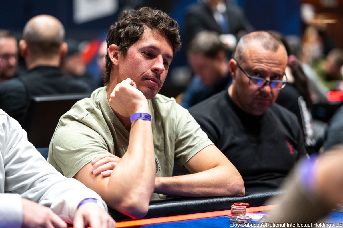 Brasileiro está em final no poker online e vai brigar por quase R$ 1,5 ...