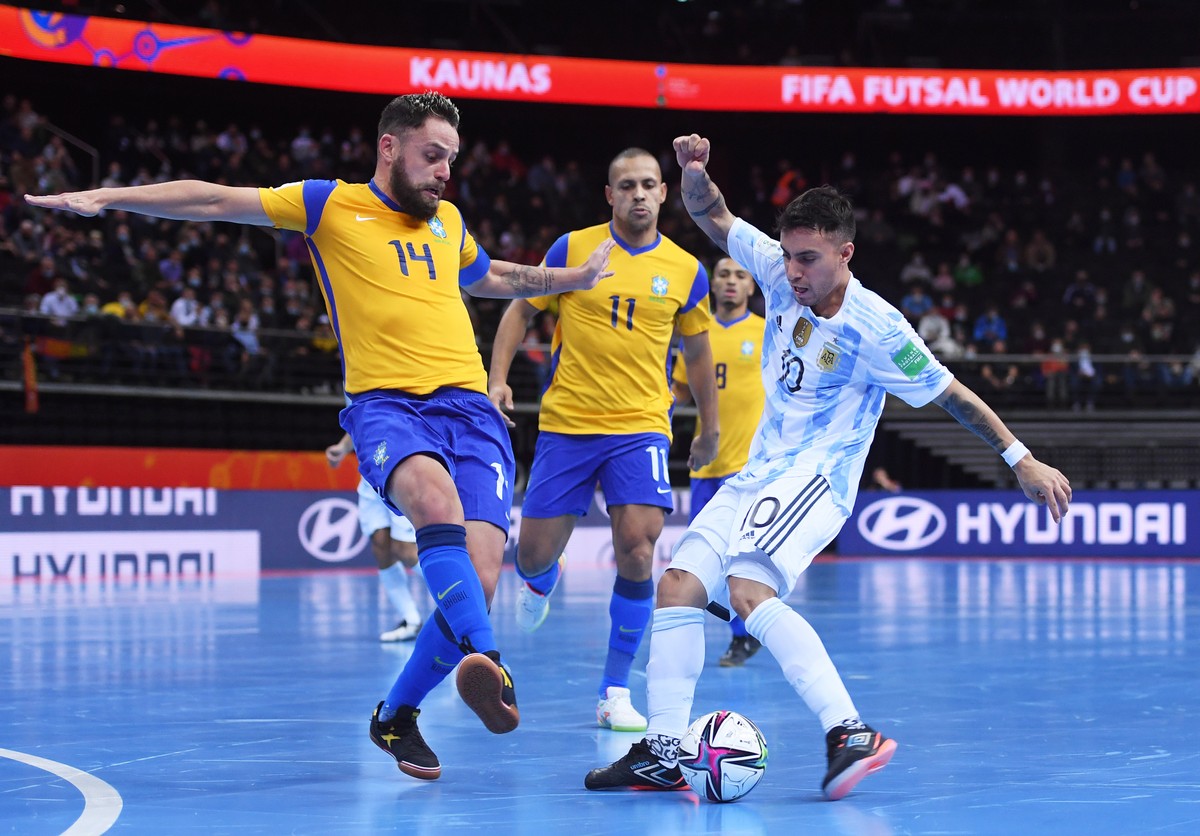 CBF fecha patrocínio master para as seleções brasileiras de futsal ...