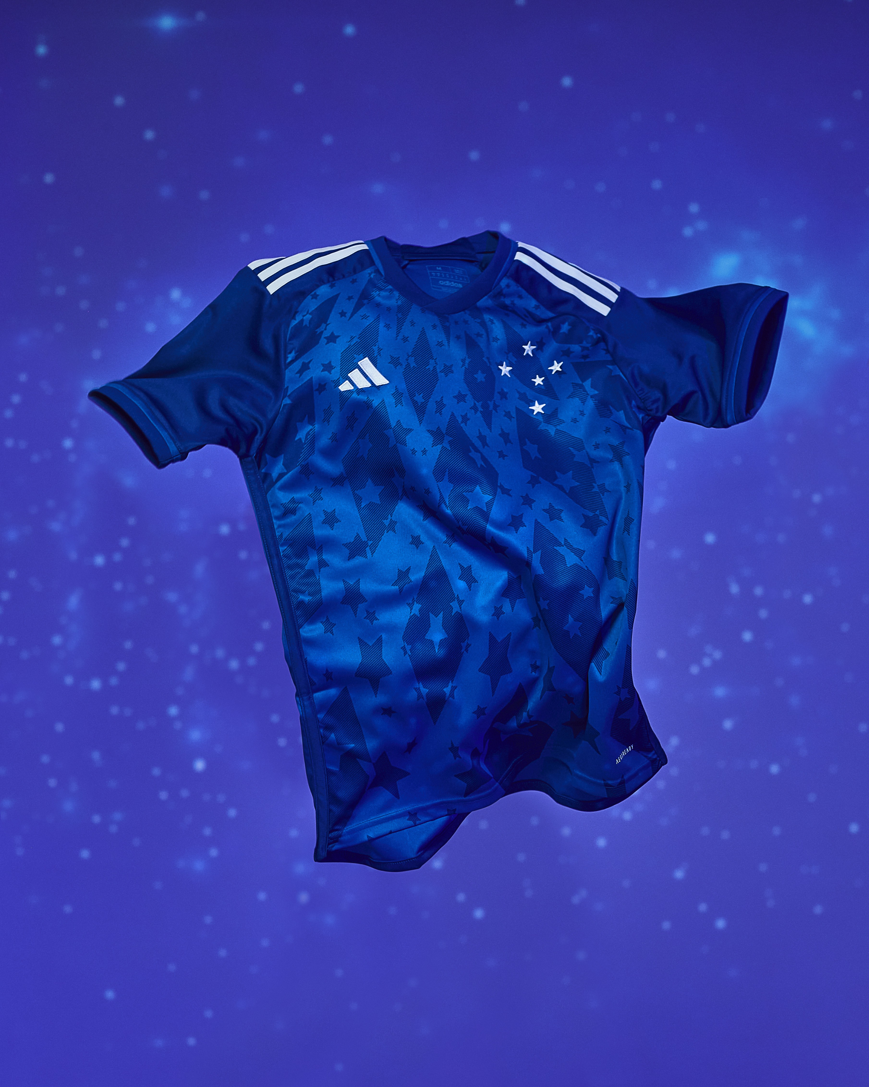 Cruzeiro lança nova camisa para a temporada 2024; assista vídeo e veja ...