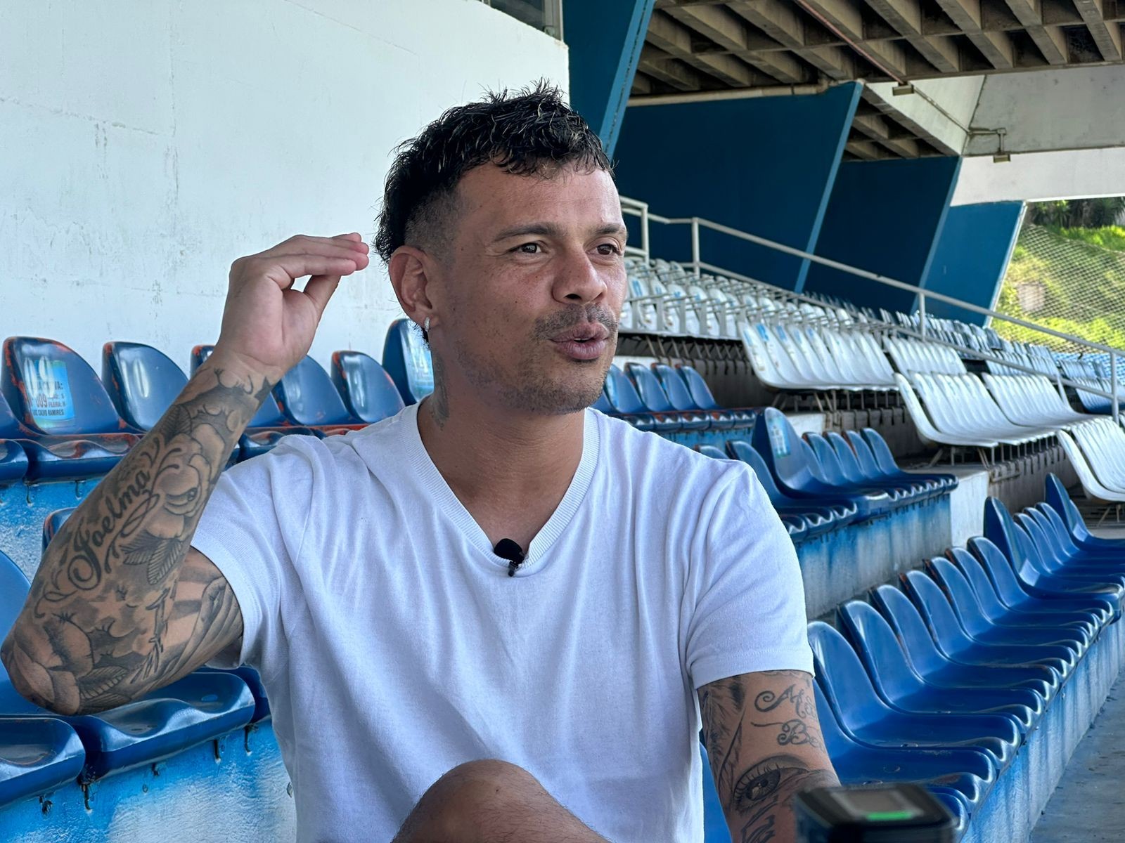 Bernardo passa carreira a limpo, admite excessos com bebida e detalha ...