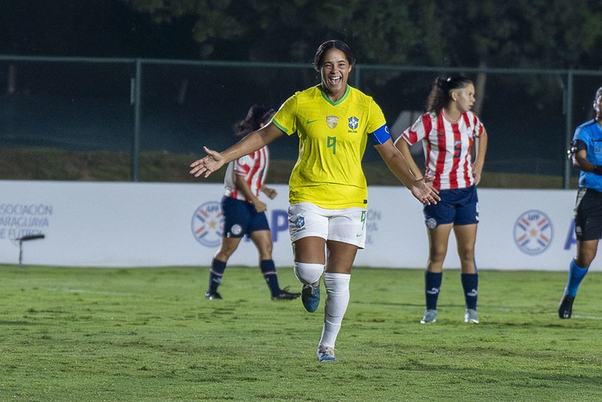 Artilheira do Sul-Americano Sub-17, Juju Harris reafirma escolha pelo ...