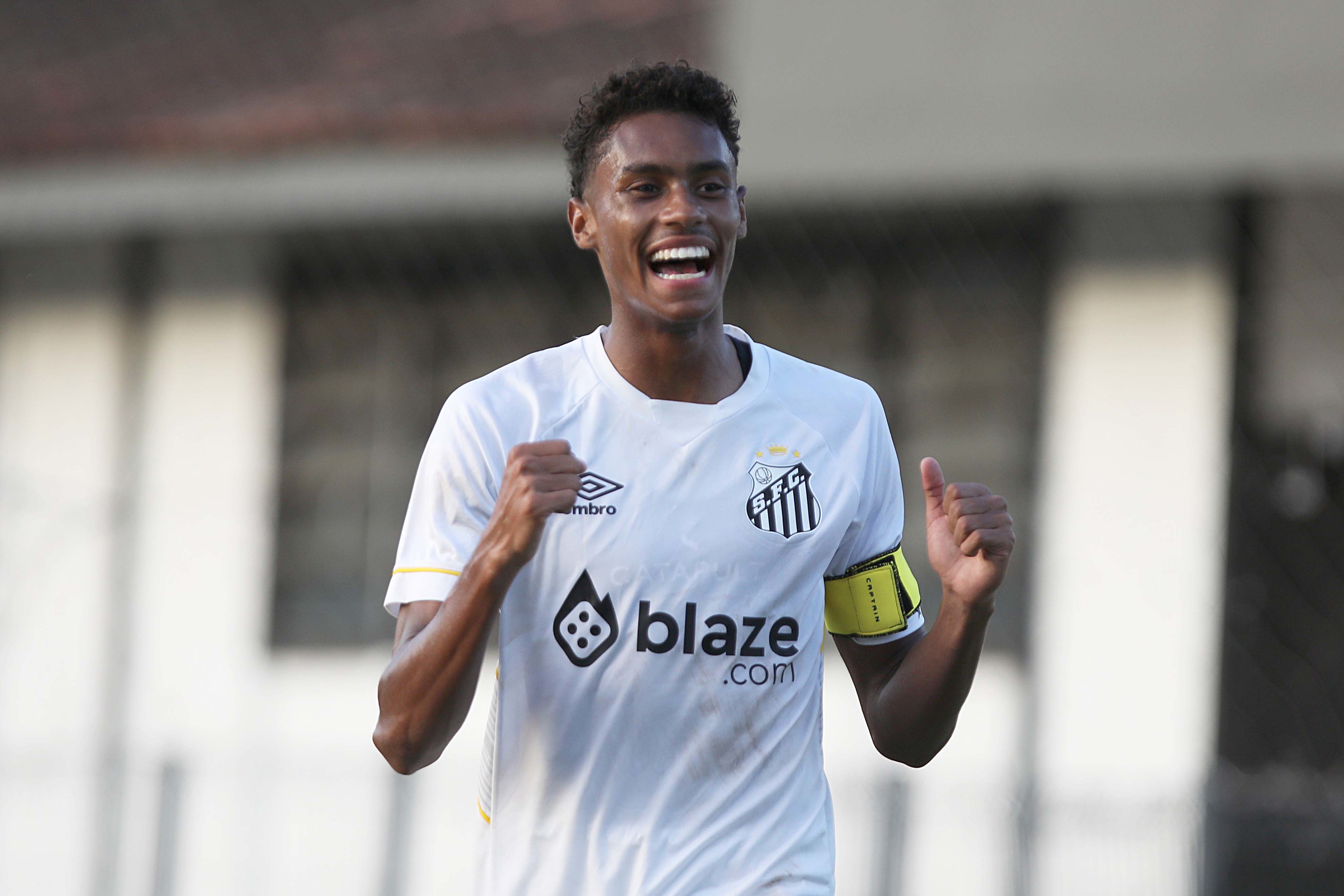 Thiago Balieiro rescinde com o Santos para jogar na Segunda Divisão de ...