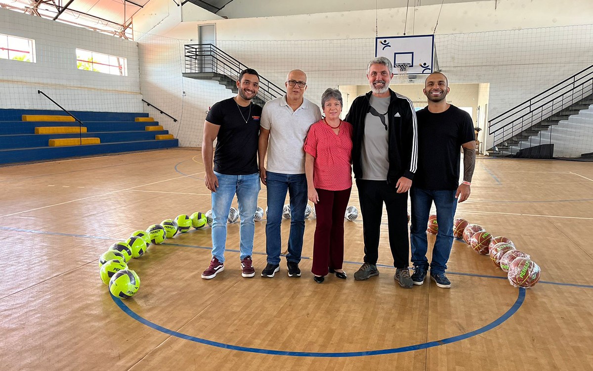 Doação para FETI destaca compromisso ESG da CIA 10 Anos em Uberaba ...