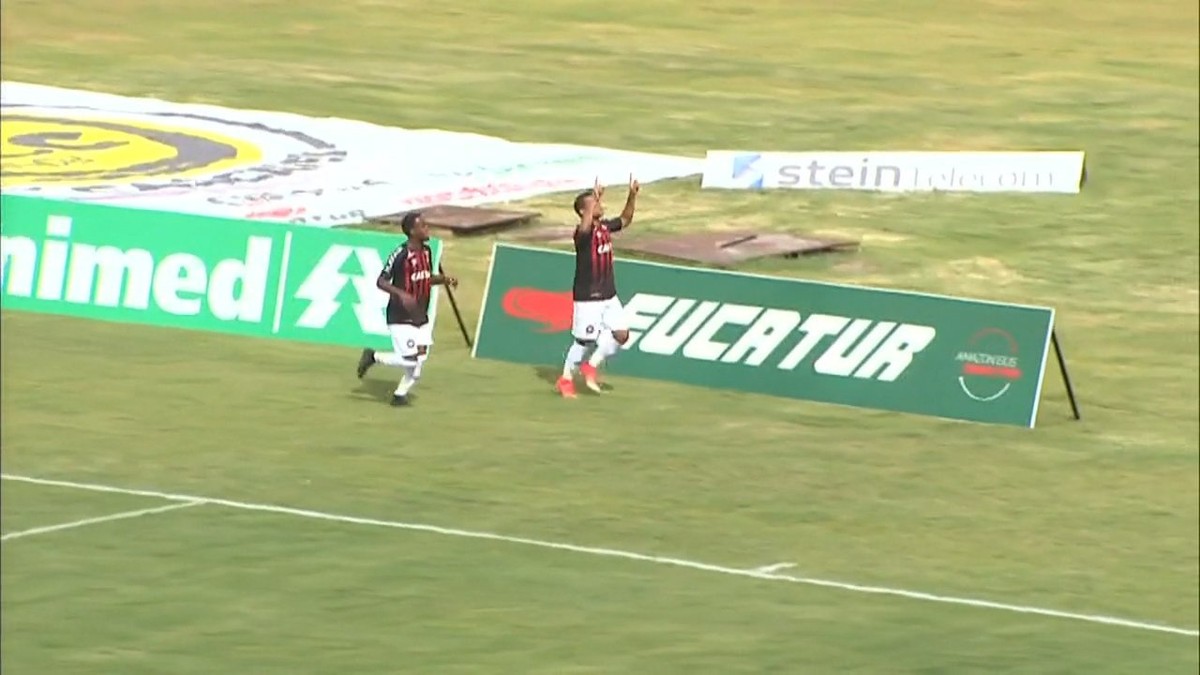 No jogo número 100, Ederson marca de novo e garante vitória do Atlético ...