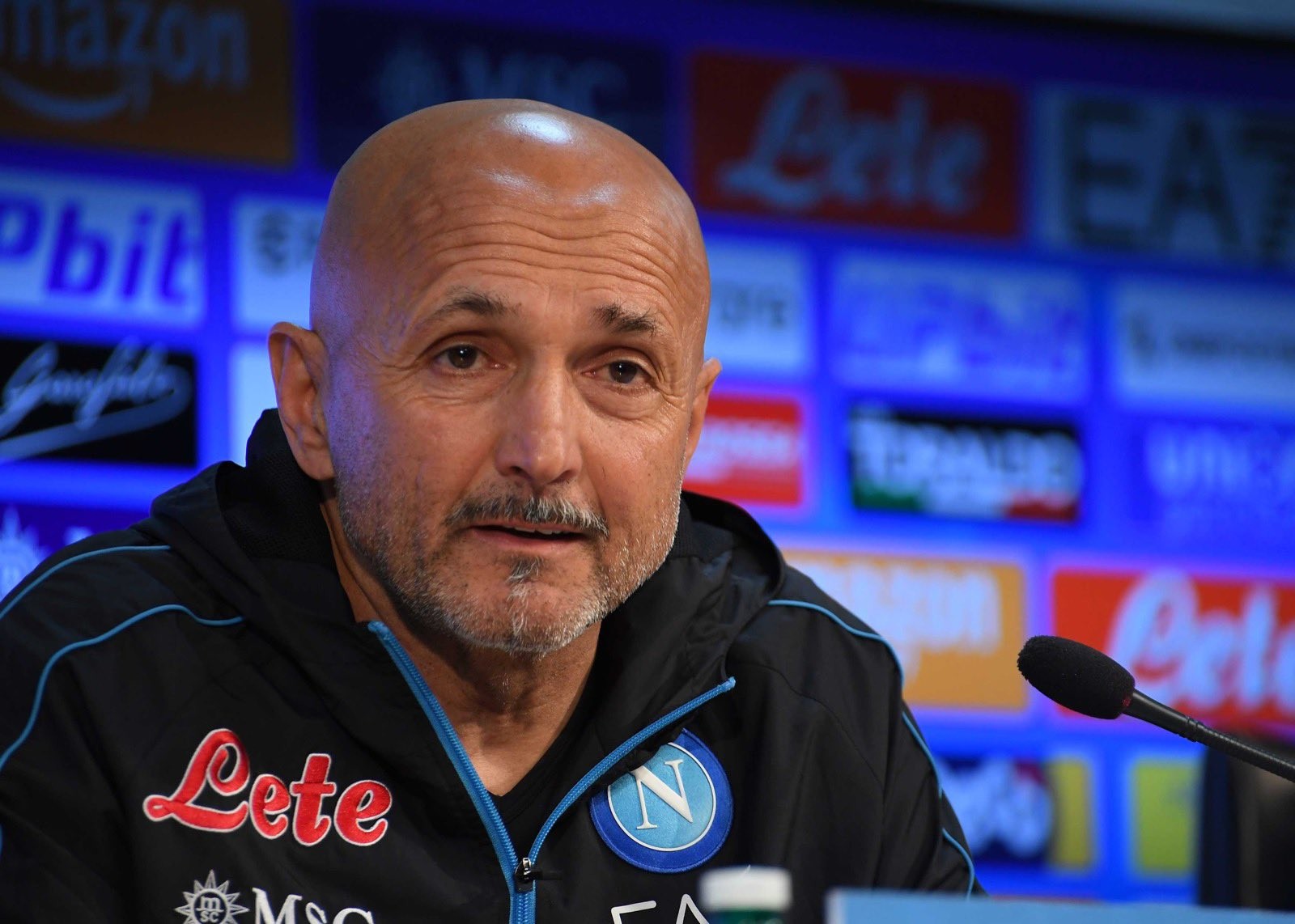 Cheio de nostalgia, Napoli encara Milan por feito inédito até para ...