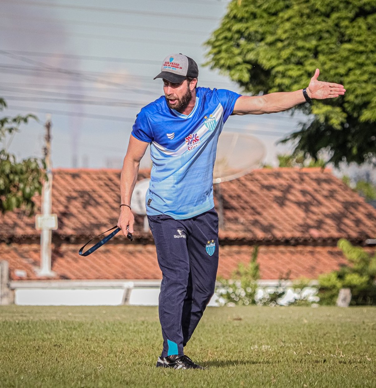 Massaro não esconde motivação para estreia do Crac na Série D | crac | ge