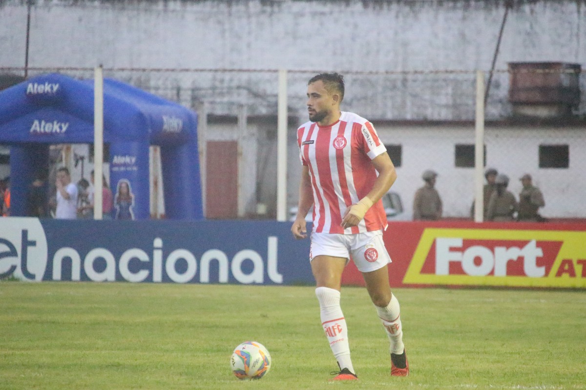 "Agora é baixar a poeira": Alexandre Lopes projeta Série D para o ...