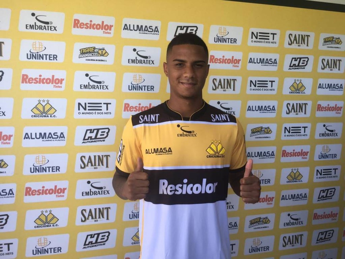 Derlan, sobre estreia no Criciúma: “Agora que mordi o osso, vou fazer ...