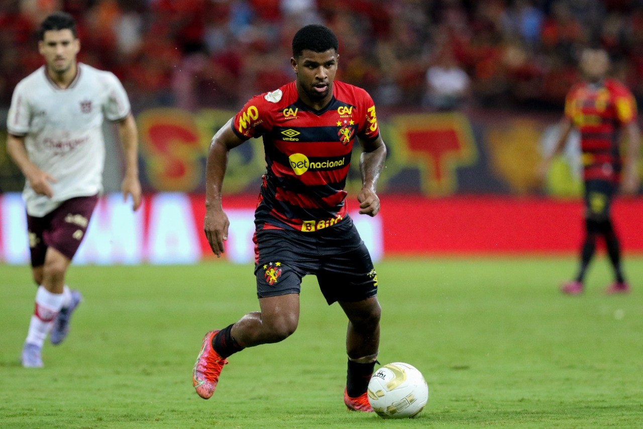 Remo confirma contratação de goleiro Marcelo Rangel e do atacante Jaderson