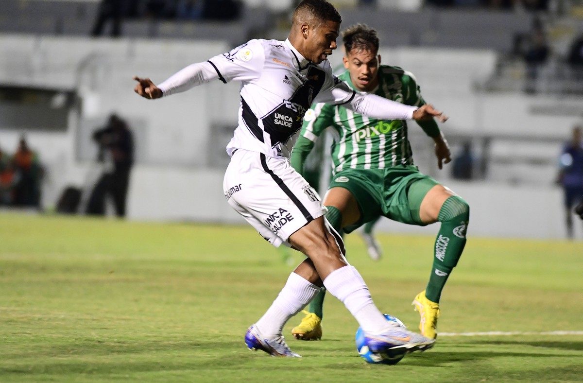 Eliel relembra sonho de infância e celebra momento na Ponte: "Passa um ...