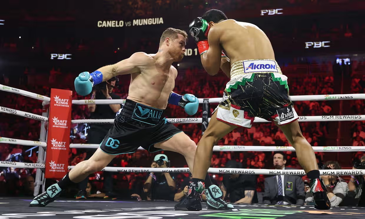 Canelo Alvarez vence Jaime Munguia e mantém cinturões: "Sou o melhor"