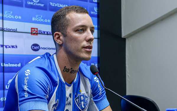 Brendon é apresentado e se diz com "vontade" de fazer gols pelo ...