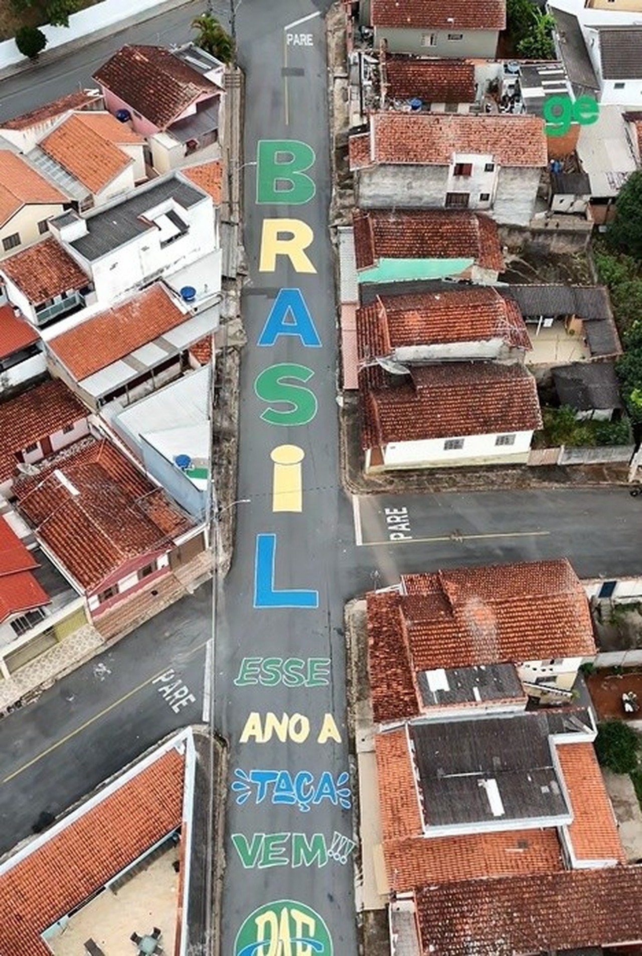 Vídeo de rua pintada para a Copa do Mundo chega à CBF e viraliza em MG ...