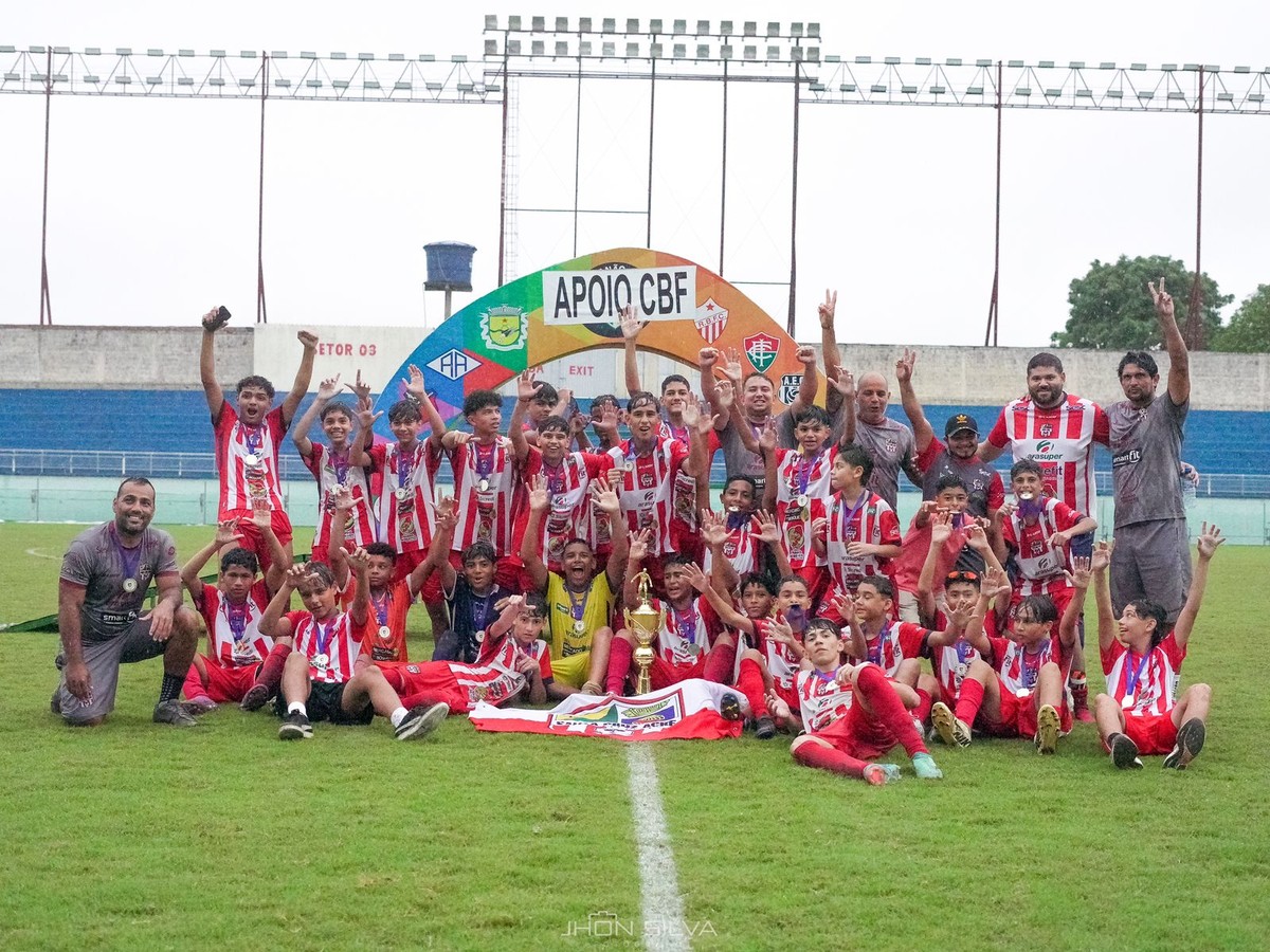 Santa Cruz-AC goleia Cruz Azul e conquista bicampeonato invicto do ...