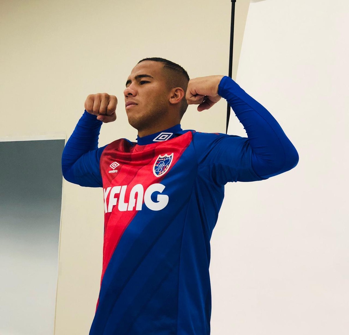 Jael é apresentado no FC Tokyo e chega com fome de títulos: "Espírito ...