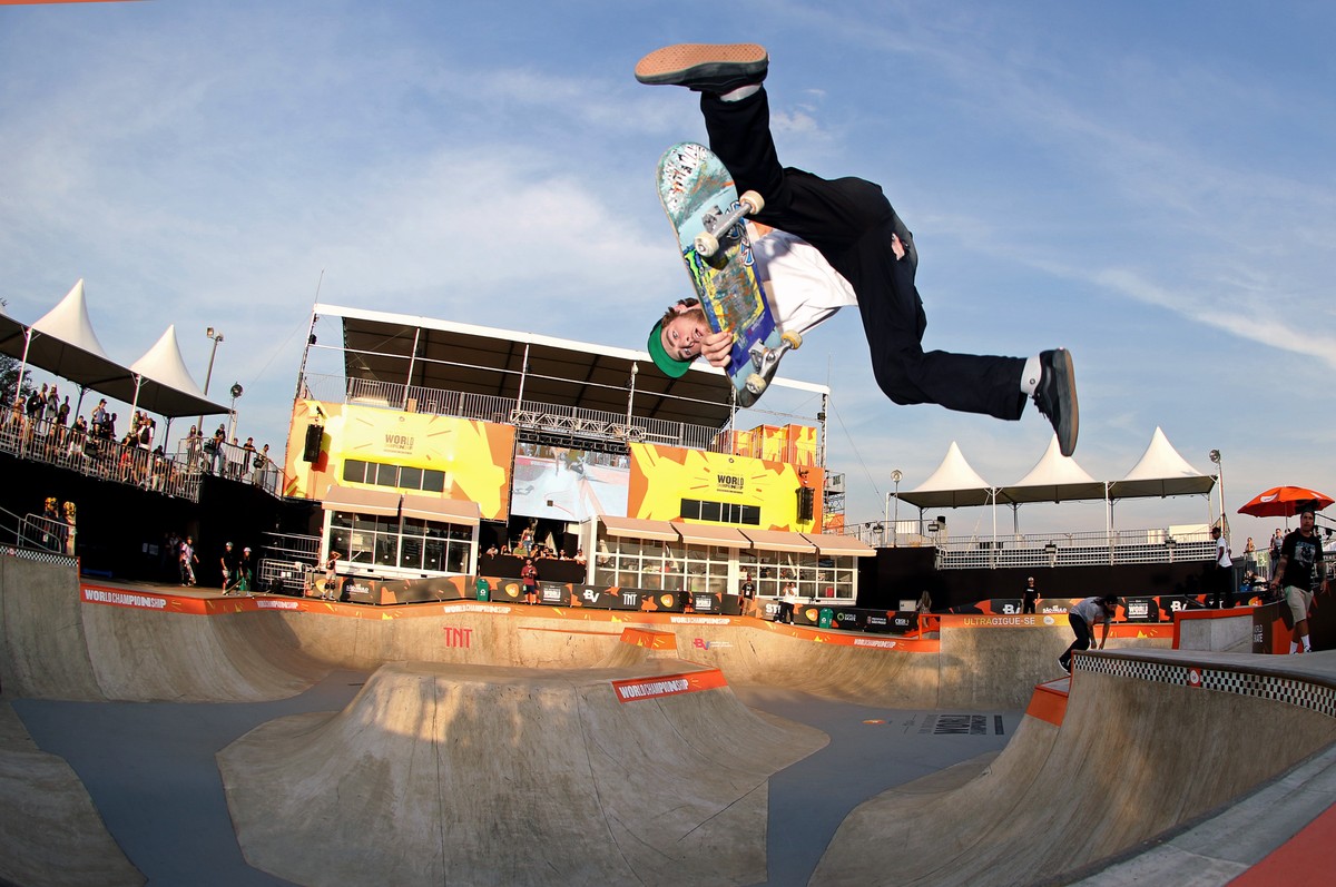 Madonna, flip indy air, 540°... veja as 5 manobras mais impressionantes ...