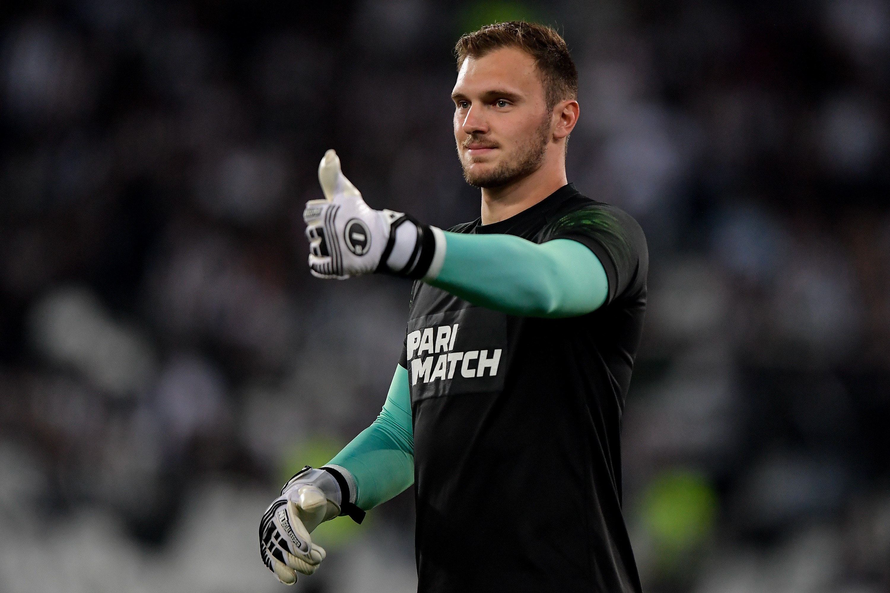 Lucas Perri se diz tranquilo com escolha de futuro técnico do Botafogo ...