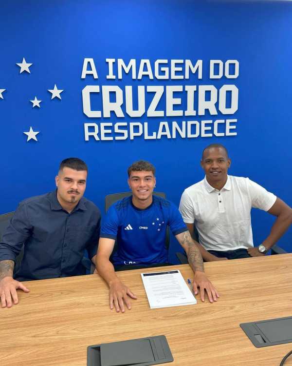 Cruzeiro assina contratos profissionais com dupla da base; veja ...
