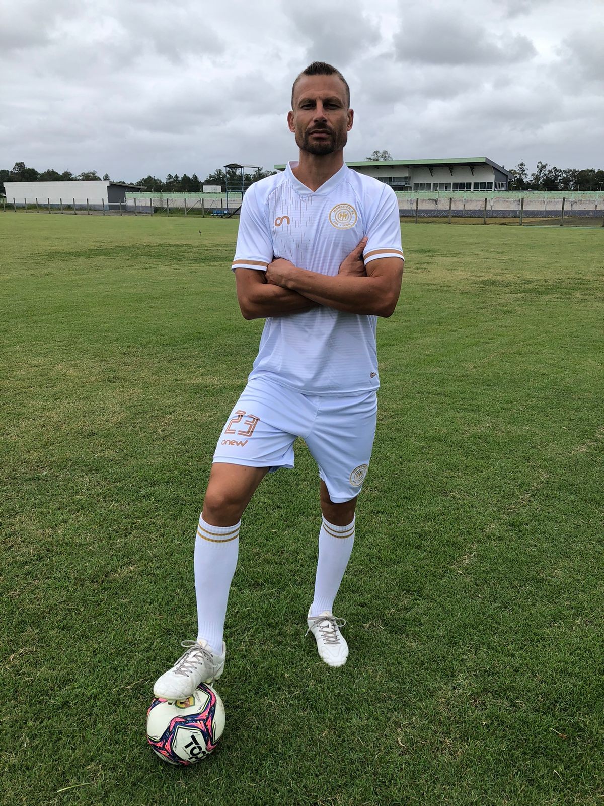 Com ex-Flu e campeões estaduais no elenco, Monsoon busca acesso para ...