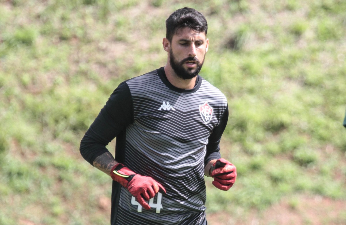 Martín retorna contra o Guarani para manter bons números pelo Vitória ...