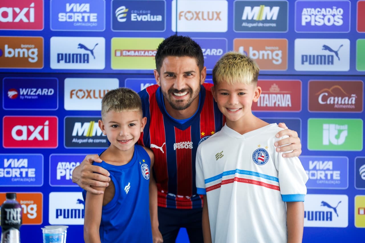 Everaldo explica decisão de voltar ao Bahia em nova apresentação | Ge